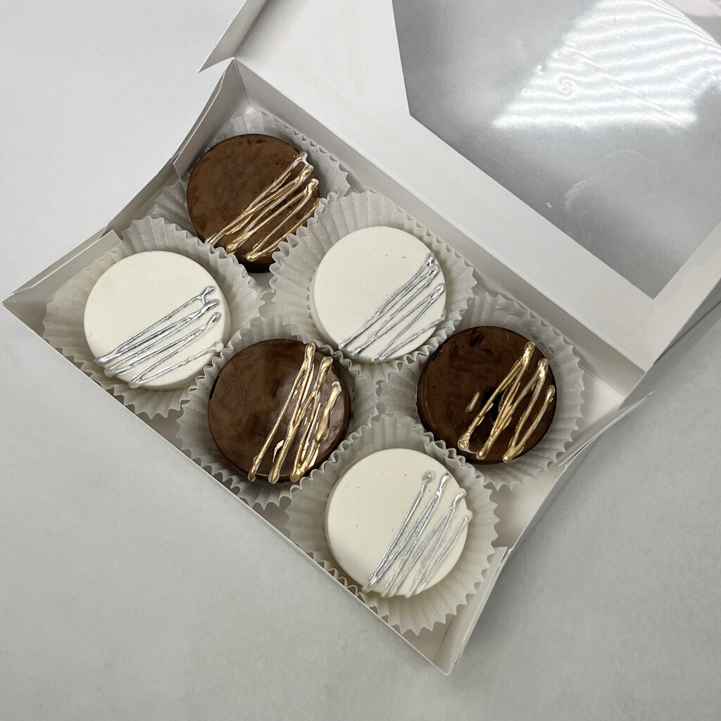 Chocolate Covered Oreos (6 Pack) - Palermo 365 Shop